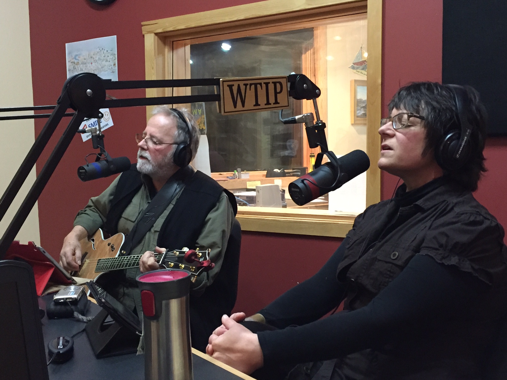 Gene Lafond and Amy Grillo perform live from US Virgin Islands | WTIP