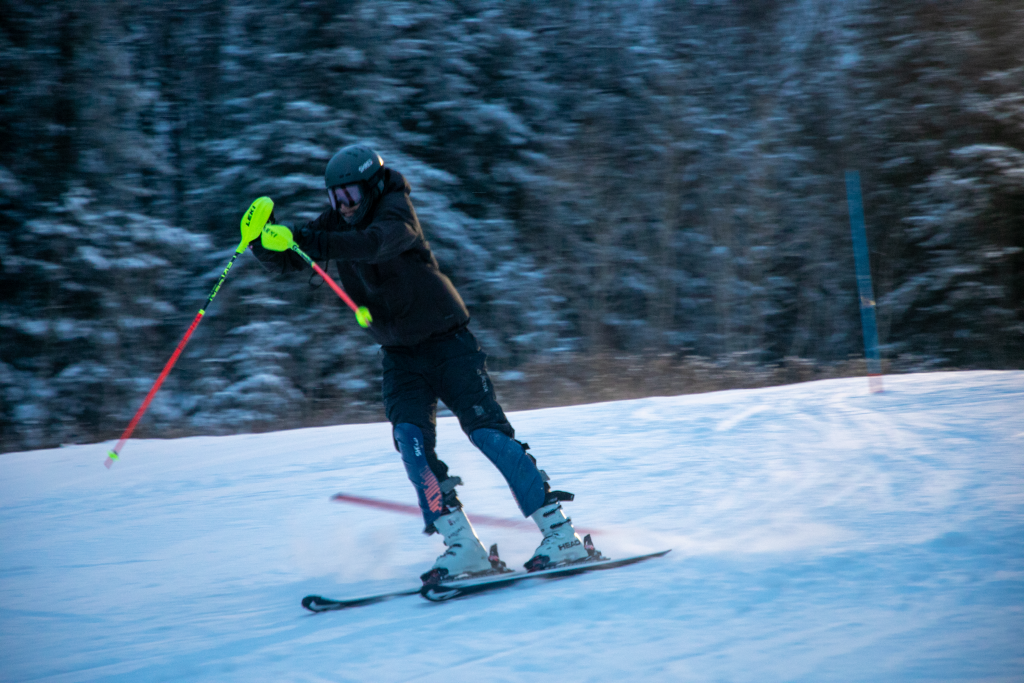 Cook County Alpine Ski Team: graduating seniors share their passion | WTIP