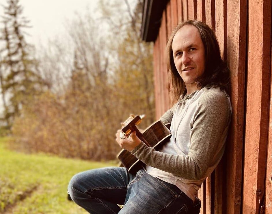 Duluth songwriter Shane Nelson featured on Scenic Route | WTIP