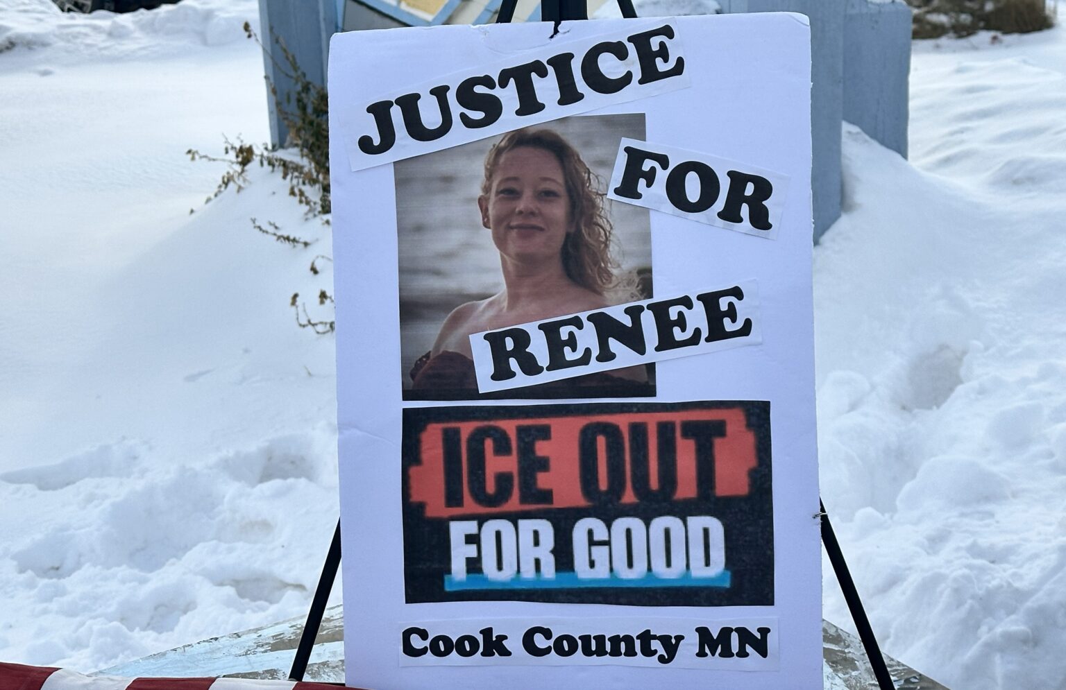 Grand Marais protest honors woman killed in ICE shooting | WTIP