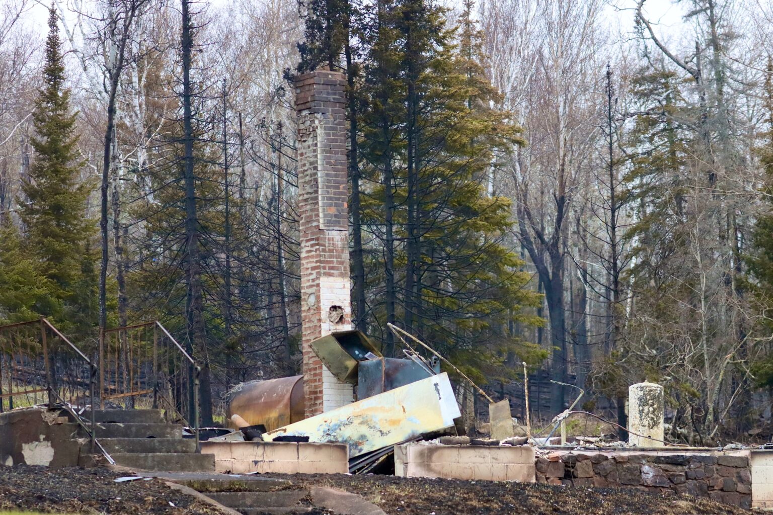 Stewart Trail Fire containment increases as officials determine cause ...