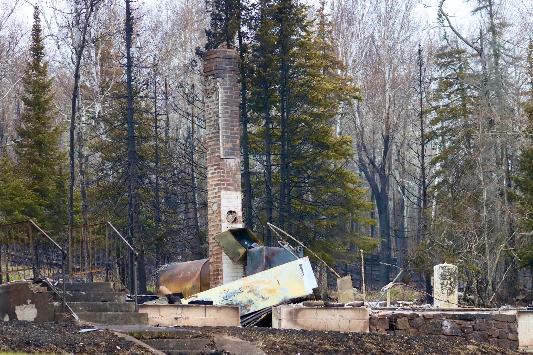 Stewart Trail Fire fully contained after recent rain, crews continue ...